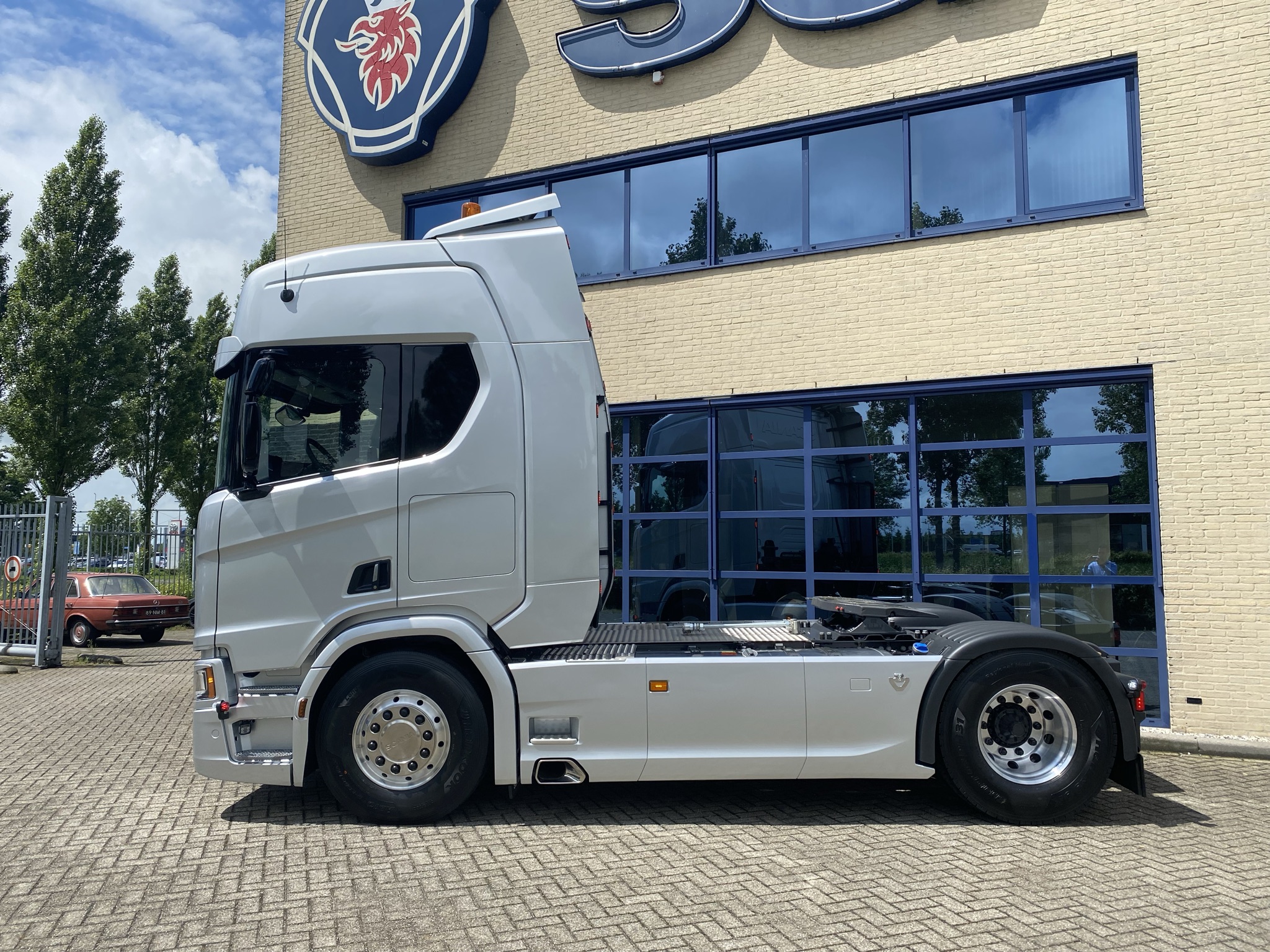Aflevering Scania R590 V8 4×2 Oerlemans – DHC Zeeland