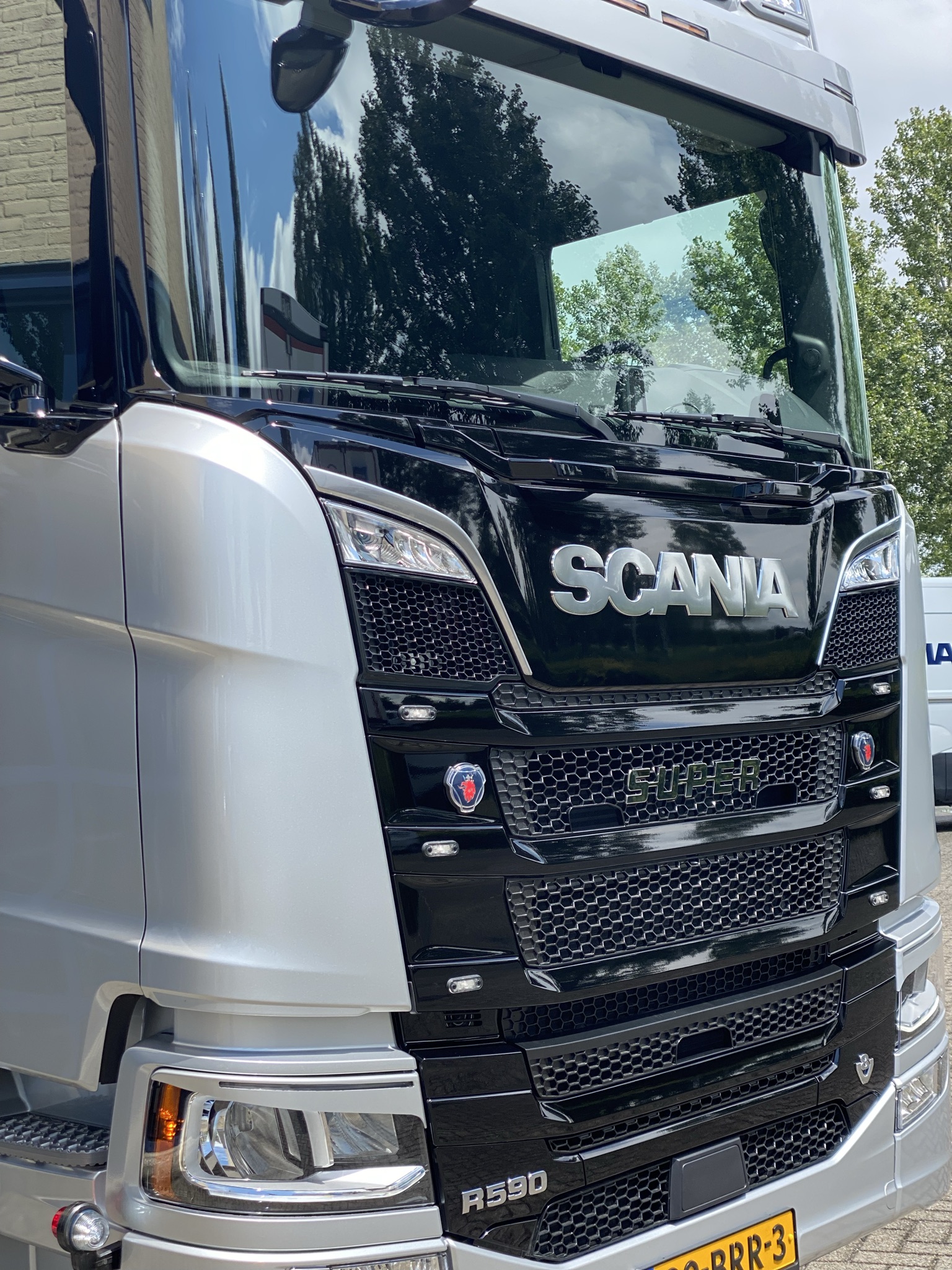 Aflevering Scania R590 V8 4×2 Oerlemans – DHC Zeeland
